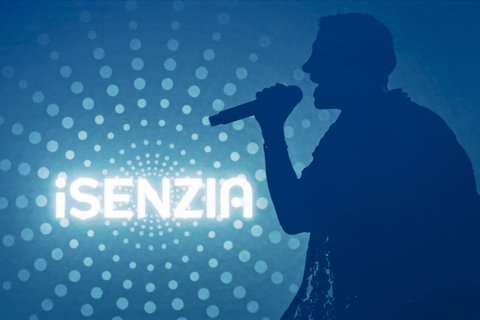 Η μουσική των INCO, τα neon χρώματα και οι γεύσεις iSENZIA συνέθεσαν το ...