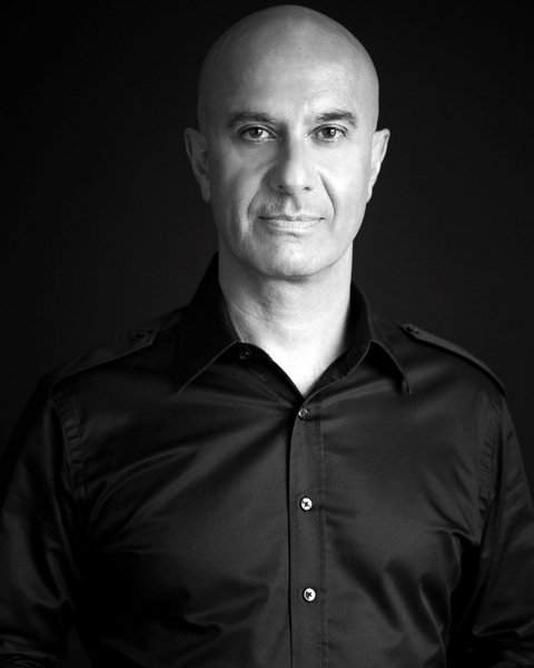 Ο σταρ γκουρού της αυτοβελτίωσης Robin Sharma μοιράζεται στο iefimerida ...