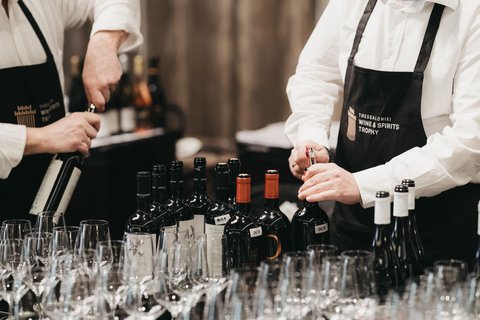 Wine Trophy: Αυτά είναι τα κορυφαία κρασιά για το 2025 ανά κατηγορία ...
