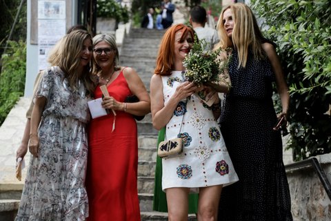 Μπαλατσινού - Κικίλιας: Το φωτογραφικό άλμπουμ του γάμου τους [εικόνες ...
