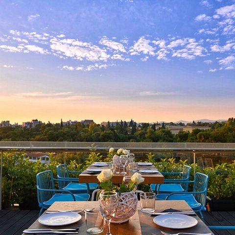 8+1 ταράτσες στην Αθήνα, με υπέροχη θέα -Για φαγητό και ποτό σαν να ...