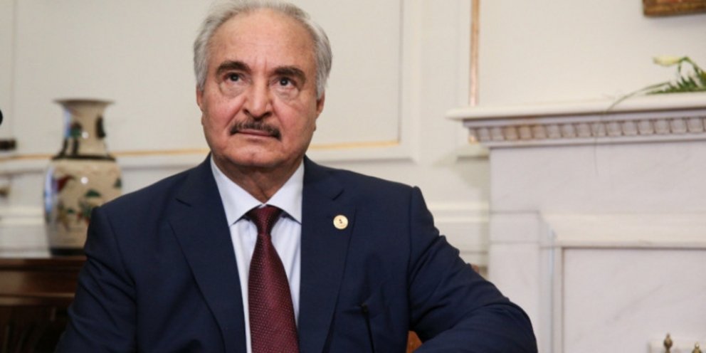 Τελευταία νέα και διεθνείς ειδήσεις για τον Χαλιφά Χαφτάρ