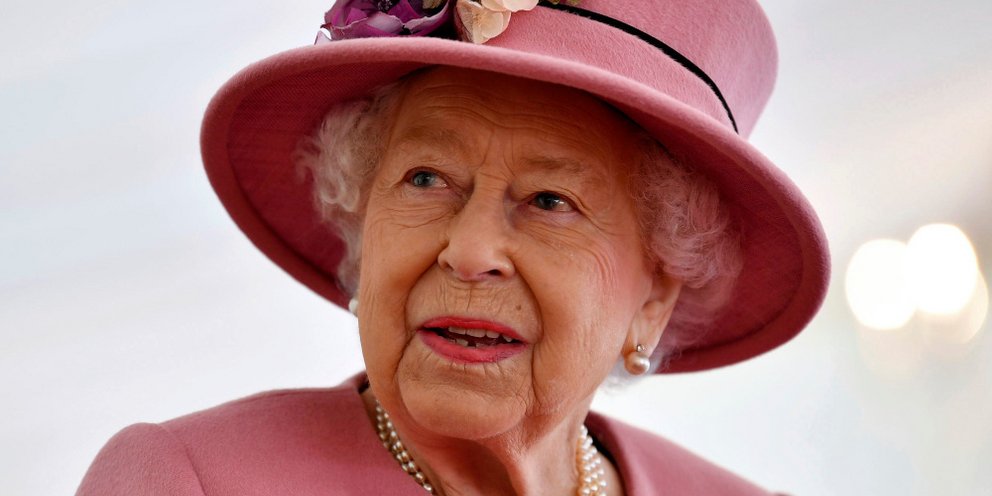 No puedes creer quién es la reina Isabel de 94 años es ZOE