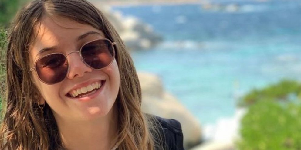 Η τέως πριγκίπισσα Λουίζα της Iταλίας είναι 16 ετών -Χαμηλών τόνων ...