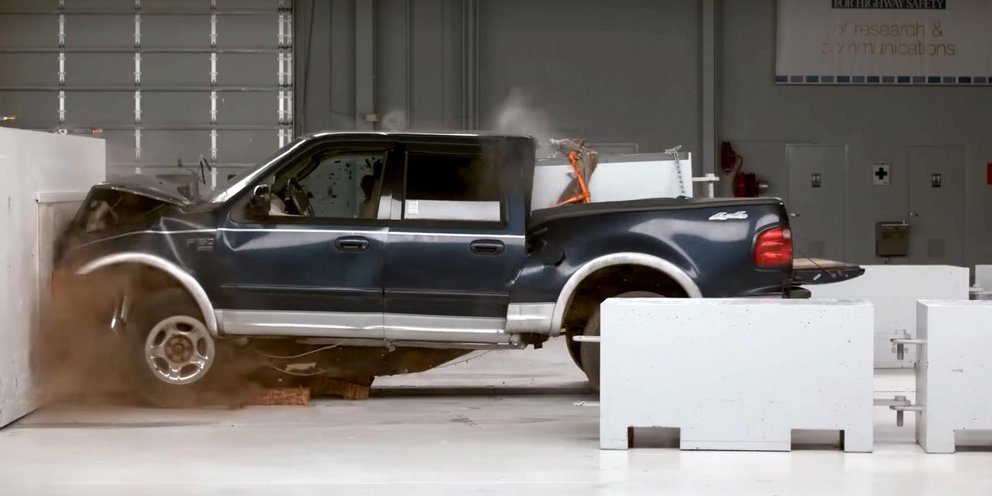 Ωρολογιακές βόμβες τα pick-up στην Ελλάδα - Τι πρέπει να ξέρεις [βίντεο ...