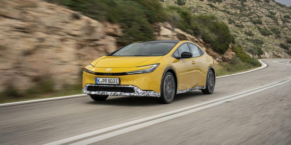Οδηγούμε στην Ελλάδα το νέο Toyota Prius - iefimerida.gr