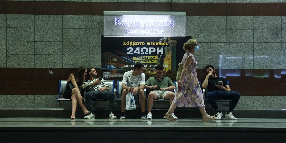 ΣΤΑΣΥ: Ως και 30.000 επιβάτες χρησιμοποίησαν το Μετρό τη νύχτα ...