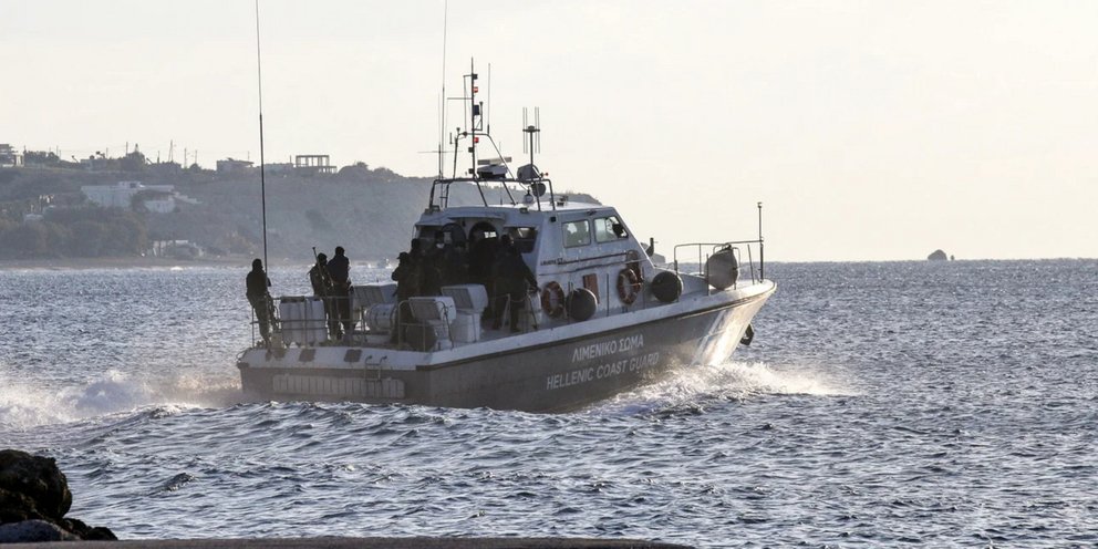 611 Migrants Reach Crete in 16 Hours Across 13 Rescue Operations as ...