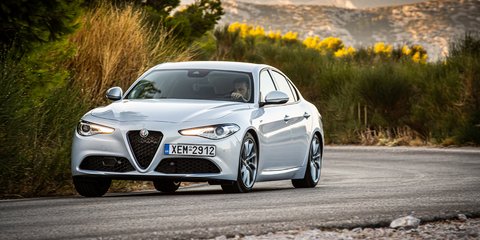 Δοκιμάζουμε τη δυναμική Alfa Romeo Giulia Sprint των 200 ίππων ...