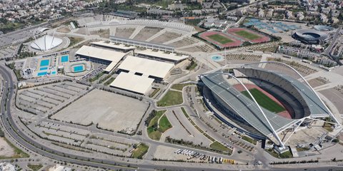 ΟΑΚΑ: Ρομά χτύπησαν και τραυμάτισαν φύλακα -Έκλεψαν το αυτοκίνητό του ...